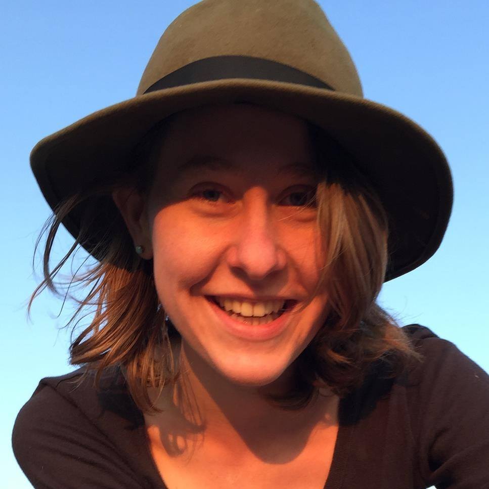Biography – Joanna Weaver
